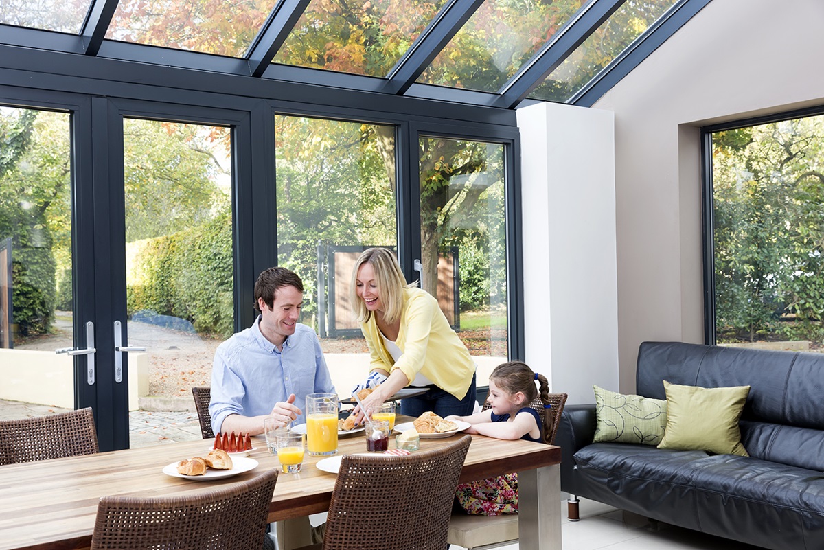 A complete guide to self-cleaning glass